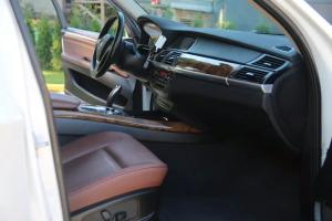 Balts BMW X5 2012 Rīga, ar dzinēja tilpumu 3.00 L un nobraukumu 276 tūkst. km par 12390 €, foto 15 vietnē AUTOMOTO.COM.LV