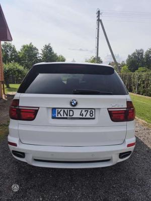Balts BMW X5 2012 Marijampole, ar dzinēja tilpumu 2.99 L un nobraukumu 343 tūkst. km par 16500 €, foto 18 vietnē AUTOMOTO.COM.LV