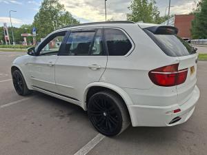 Balts BMW X5 2012 Alīta, ar dzinēja tilpumu 3.00 L un nobraukumu 198 tūkst. km par 3350 €, foto 4 vietnē AUTOMOTO.COM.LV