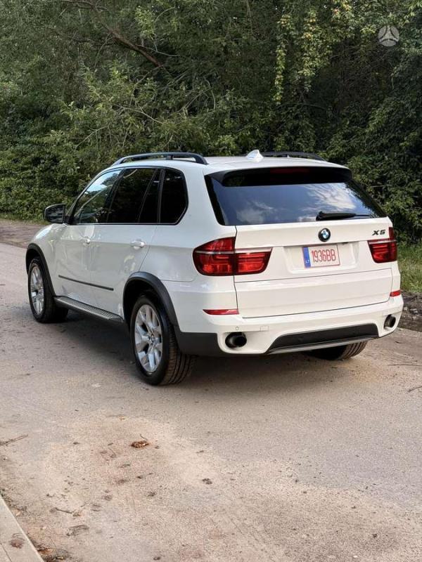 Balts BMW X5 2012 Viļņa, ar dzinēja tilpumu 2.98 L un nobraukumu 232 tūkst. km par 12200 €, foto 9 vietnē AUTOMOTO.COM.LV