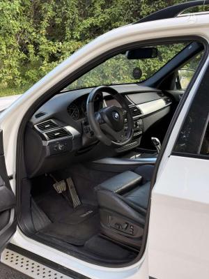 Balts BMW X5 2012 Viļņa, ar dzinēja tilpumu 2.98 L un nobraukumu 232 tūkst. km par 12200 €, foto 13 vietnē AUTOMOTO.COM.LV