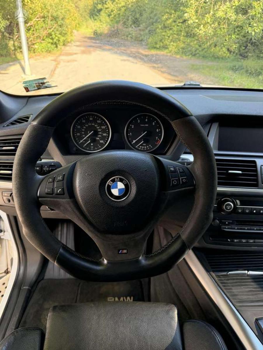 Balts BMW X5 2012 Viļņa, ar dzinēja tilpumu 2.98 L un nobraukumu 232 tūkst. km par 12200 €, foto 15 vietnē AUTOMOTO.COM.LV