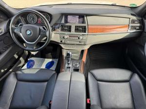 White BMW X5 2012 in Marijampole, with an engine capacity of 2.99 L and mileage of 270 thousand km for 10300 €, photo 15 on AUTOMOTO.COM.LV
