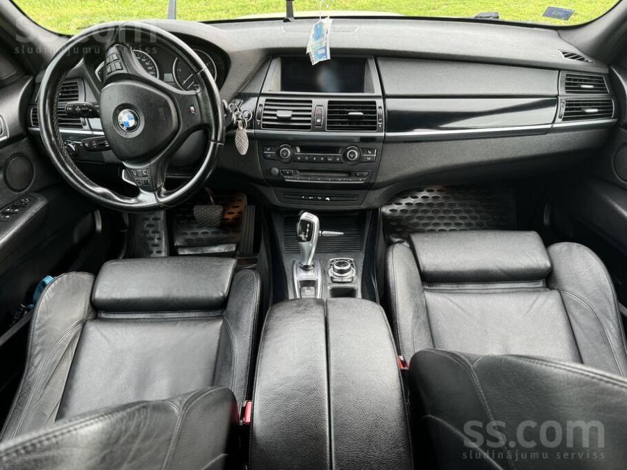 Balts BMW X5 2012 Cēsis, ar dzinēja tilpumu 3.00 L un nobraukumu 385 tūkst. km par 11500 €, foto 6 vietnē AUTOMOTO.COM.LV