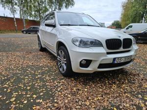 Balts BMW X5 2012 Rīga, ar dzinēja tilpumu 3.00 L un nobraukumu 374 tūkst. km par 9700 €, foto 3 vietnē AUTOMOTO.COM.LV