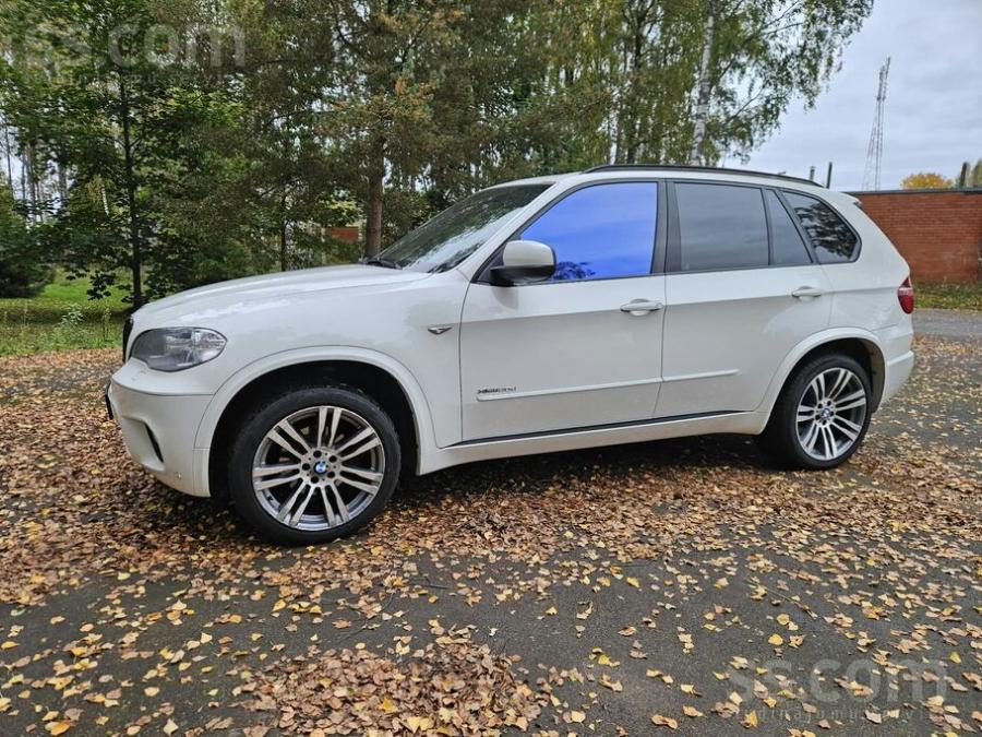 Balts BMW X5 2012 Rīga, ar dzinēja tilpumu 3.00 L un nobraukumu 374 tūkst. km par 9700 €, foto 6 vietnē AUTOMOTO.COM.LV