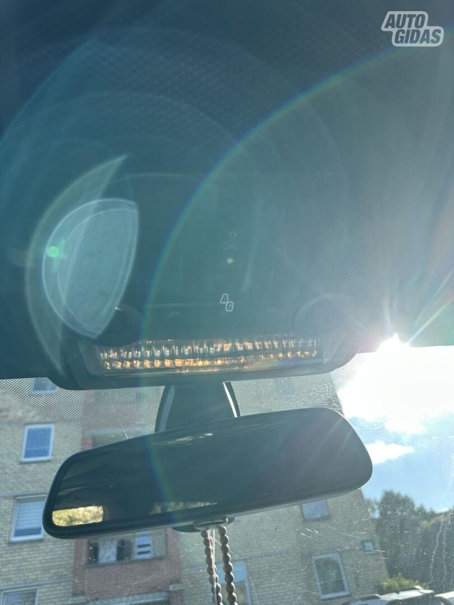 Balts BMW X5 2012 Šauļi, ar dzinēja tilpumu 3.00 L un nobraukumu 311 tūkst. km par 9900 €, foto 14 vietnē AUTOMOTO.COM.LV
