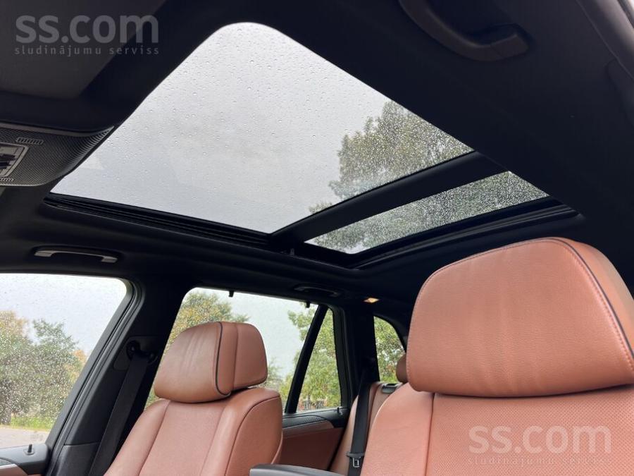 White BMW X5 2012 in Limbazi, with an engine capacity of 3.00 L and mileage of 198 thousand km for 13950 €, photo 33 on AUTOMOTO.COM.LV