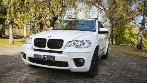 Balts BMW X5 2012 Tauragė, ar dzinēja tilpumu 3.00 L un nobraukumu 332 tūkst. km par 6200 €, foto 4 vietnē AUTOMOTO.COM.LV