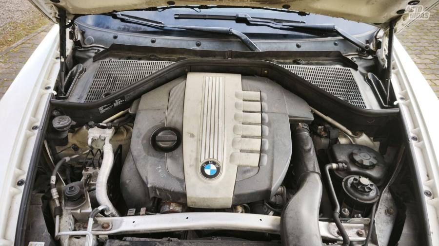 Balts BMW X5 2012 Tauragė, ar dzinēja tilpumu 3.00 L un nobraukumu 332 tūkst. km par 6200 €, foto 14 vietnē AUTOMOTO.COM.LV