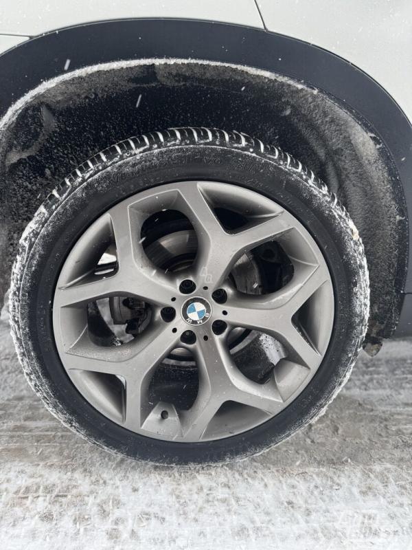 Balts BMW X5 2013 Kauņa, ar dzinēja tilpumu 3.00 L un nobraukumu 256 tūkst. km par 10800 €, foto 6 vietnē AUTOMOTO.COM.LV