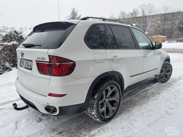 Balts BMW X5 2013 Kauņa, ar dzinēja tilpumu 3.00 L un nobraukumu 256 tūkst. km par 10800 €, foto 8 vietnē AUTOMOTO.COM.LV
