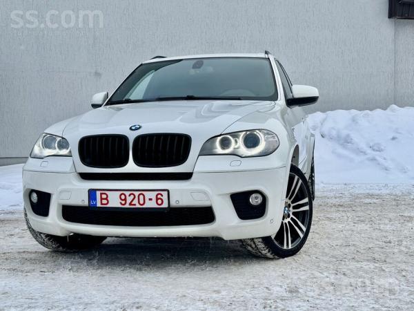 Balts BMW X5 2013 Jelgava, ar dzinēja tilpumu 3.00 L un nobraukumu 0 tūkst. km par 11500 €, foto 1 vietnē AUTOMOTO.COM.LV
