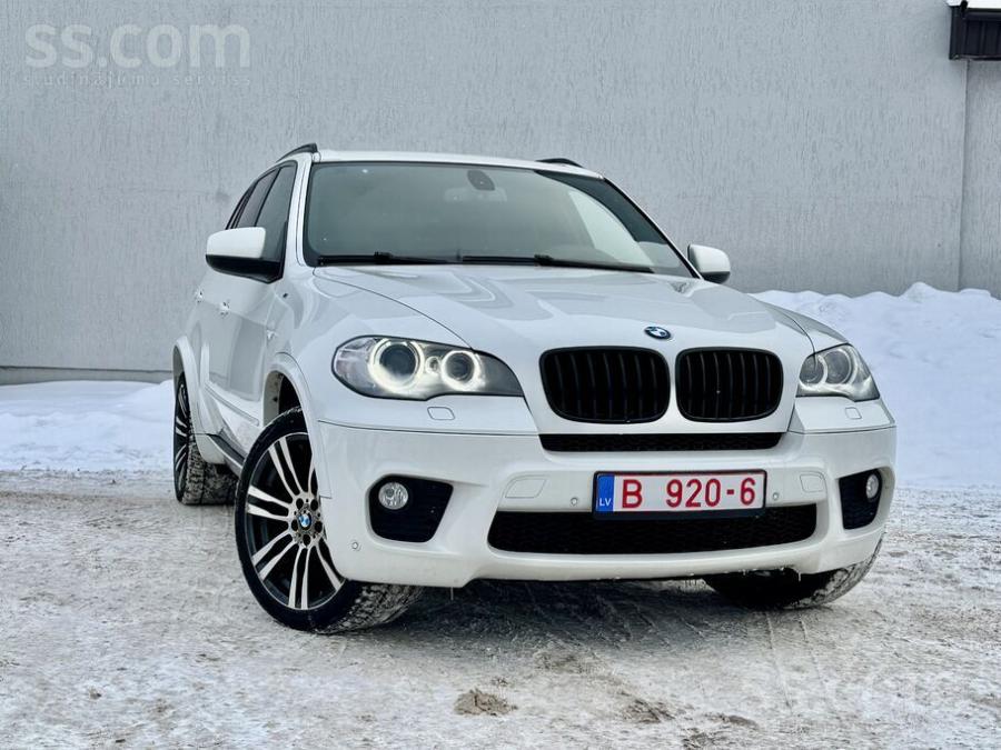 Balts BMW X5 2013 Jelgava, ar dzinēja tilpumu 3.00 L un nobraukumu 0 tūkst. km par 11500 €, foto 2 vietnē AUTOMOTO.COM.LV