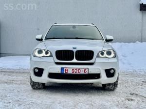 Balts BMW X5 2013 Jelgava, ar dzinēja tilpumu 3.00 L un nobraukumu 0 tūkst. km par 11500 €, foto 3 vietnē AUTOMOTO.COM.LV
