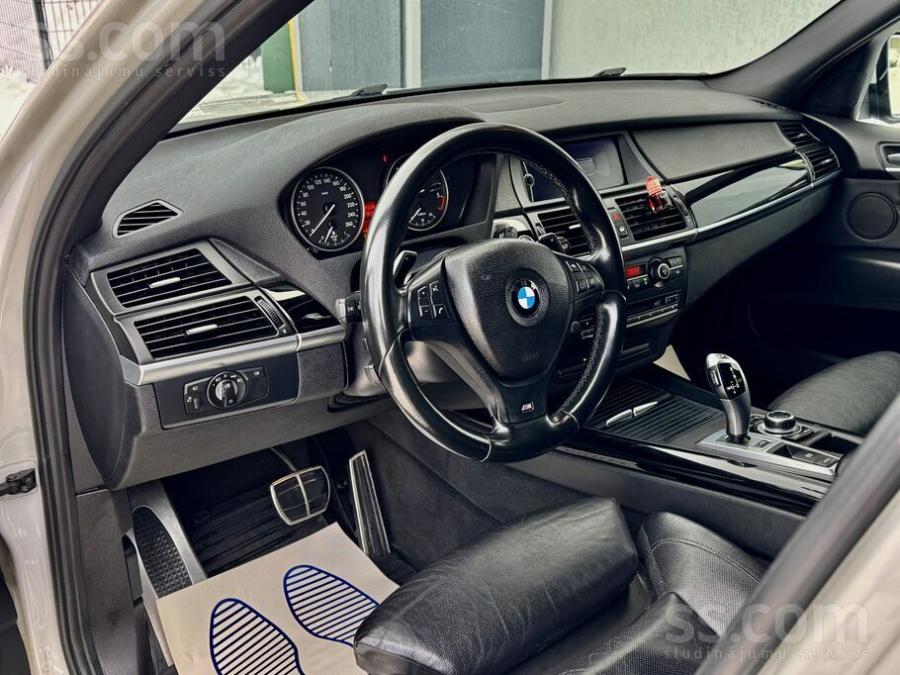 Balts BMW X5 2013 Jelgava, ar dzinēja tilpumu 3.00 L un nobraukumu 0 tūkst. km par 11500 €, foto 11 vietnē AUTOMOTO.COM.LV