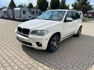 Balts BMW X5 2013 Marijampole, ar dzinēja tilpumu 2.99 L un nobraukumu 330 tūkst. km par 9500 €, foto  vietnē AUTOMOTO.COM.LV