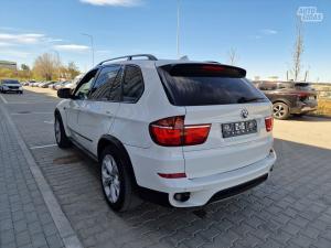 Balts BMW X5 2013 Viļņa, ar dzinēja tilpumu 3.00 L un nobraukumu 278 tūkst. km par 12899 €, foto 6 vietnē AUTOMOTO.COM.LV