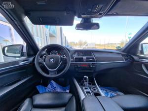 Balts BMW X5 2013 Viļņa, ar dzinēja tilpumu 3.00 L un nobraukumu 278 tūkst. km par 12899 €, foto 9 vietnē AUTOMOTO.COM.LV