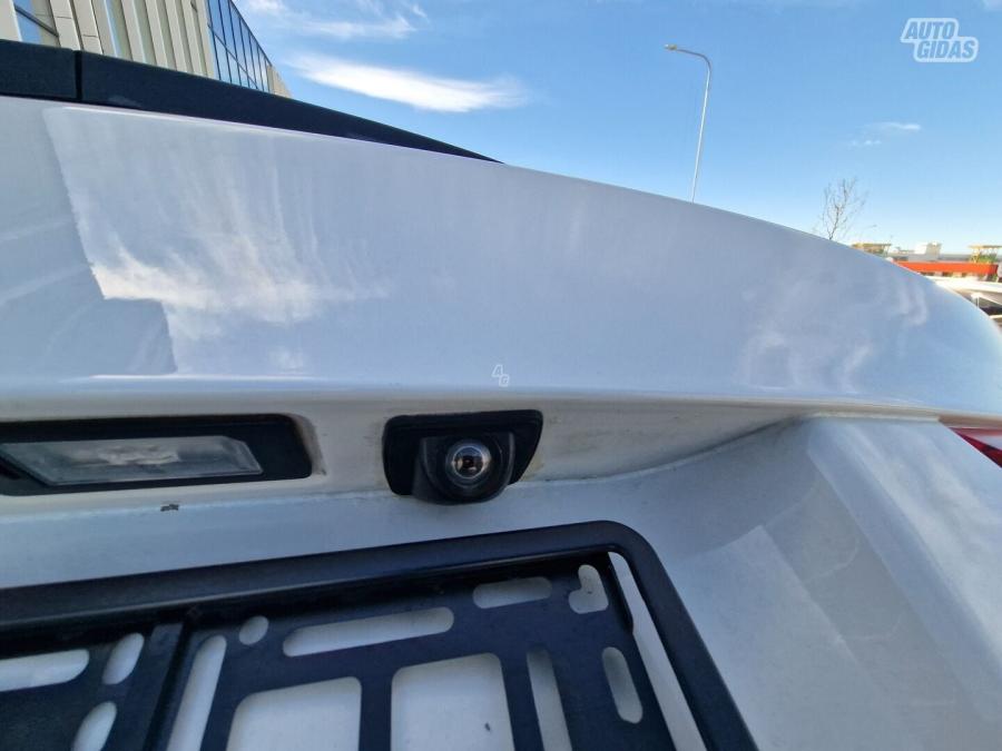 Balts BMW X5 2013 Viļņa, ar dzinēja tilpumu 3.00 L un nobraukumu 278 tūkst. km par 12899 €, foto 13 vietnē AUTOMOTO.COM.LV