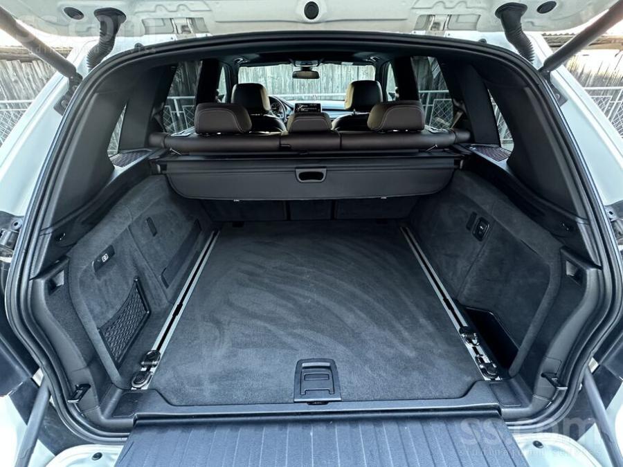 White BMW X5 2013 in Tukums, with an engine capacity of 3.00 L and mileage of 261 thousand km for 19990 €, photo 14 on AUTOMOTO.COM.LV