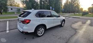Белый БМВ Х5 2013 в Паневежис, объемом двигателя 2.00 л и пробегом 299 тыс. км за 15800 €, фото 7 на AUTOMOTO.COM.LV