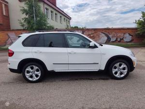Balts BMW X5 2013 Šauļi, ar dzinēja tilpumu 3.50 L un nobraukumu 401 tūkst. km par 9200 €, foto 8 vietnē AUTOMOTO.COM.LV