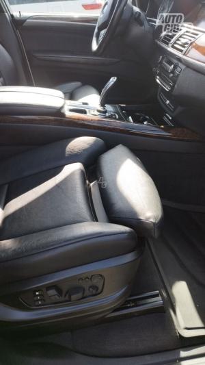 Balts BMW X5 2013 Šauļi, ar dzinēja tilpumu 3.00 L un nobraukumu 172 tūkst. km par 12400 €, foto 6 vietnē AUTOMOTO.COM.LV