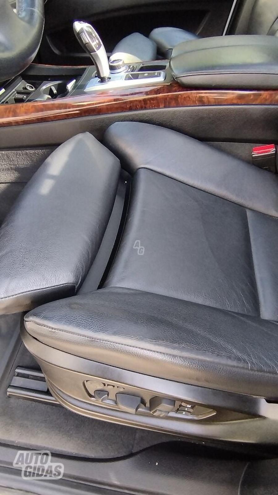 Balts BMW X5 2013 Šauļi, ar dzinēja tilpumu 3.00 L un nobraukumu 172 tūkst. km par 12400 €, foto 24 vietnē AUTOMOTO.COM.LV