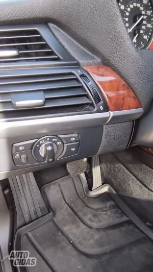 Balts BMW X5 2013 Šauļi, ar dzinēja tilpumu 3.00 L un nobraukumu 172 tūkst. km par 12400 €, foto 25 vietnē AUTOMOTO.COM.LV