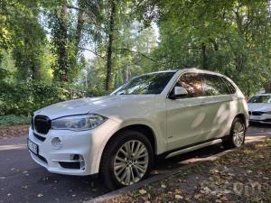 White BMW X5 2013 in Riga, with an engine capacity of 3.00 L and mileage of 0 thousand km for 18500 €, photo  on AUTOMOTO.COM.LV