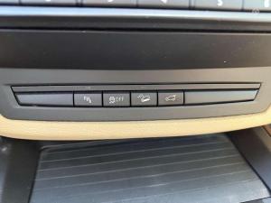 White BMW X5 2013 in Kaunas, with an engine capacity of 2.98 L and mileage of 249 thousand km for 6450 €, photo 11 on AUTOMOTO.COM.LV