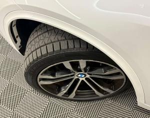 Balts BMW X5 2013 Marijampole, ar dzinēja tilpumu 2.99 L un nobraukumu 235 tūkst. km par 19500 €, foto 25 vietnē AUTOMOTO.COM.LV