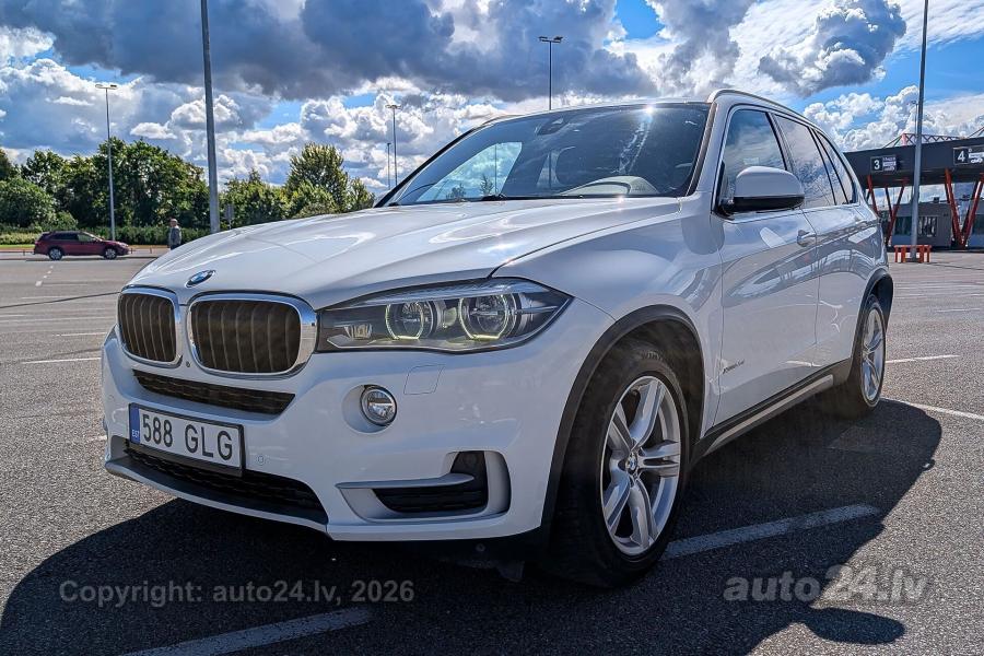 Balts BMW X5 2013 Tallina, ar dzinēja tilpumu 3.00 L un nobraukumu 210 tūkst. km par 19900 €, foto 4 vietnē AUTOMOTO.COM.LV