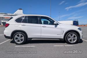 Balts BMW X5 2013 Tallina, ar dzinēja tilpumu 3.00 L un nobraukumu 210 tūkst. km par 19900 €, foto 8 vietnē AUTOMOTO.COM.LV