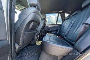 Balts BMW X5 2013 Tallina, ar dzinēja tilpumu 3.00 L un nobraukumu 210 tūkst. km par 19900 €, foto 14 vietnē AUTOMOTO.COM.LV