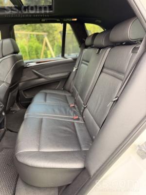 Balts BMW X5 2013 Jūrmala, ar dzinēja tilpumu 3.00 L un nobraukumu 232 tūkst. km par 12390 €, foto 14 vietnē AUTOMOTO.COM.LV