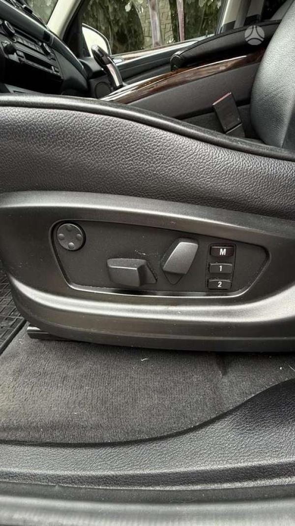 Balts BMW X5 2013 Šauļi, ar dzinēja tilpumu 2.98 L un nobraukumu 228 tūkst. km par 9800 €, foto 8 vietnē AUTOMOTO.COM.LV