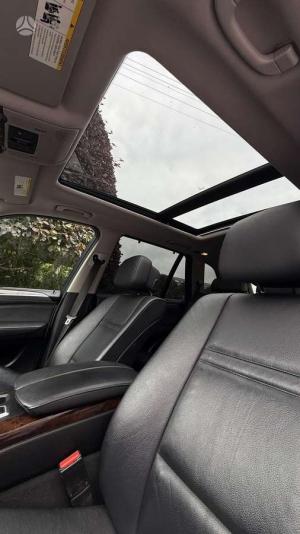 Balts BMW X5 2013 Šauļi, ar dzinēja tilpumu 2.98 L un nobraukumu 228 tūkst. km par 9800 €, foto 9 vietnē AUTOMOTO.COM.LV