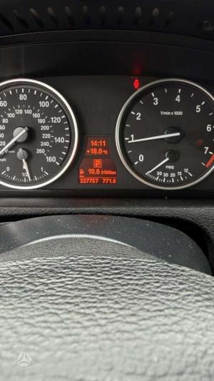 Balts BMW X5 2013 Šauļi, ar dzinēja tilpumu 2.98 L un nobraukumu 228 tūkst. km par 9800 €, foto 12 vietnē AUTOMOTO.COM.LV