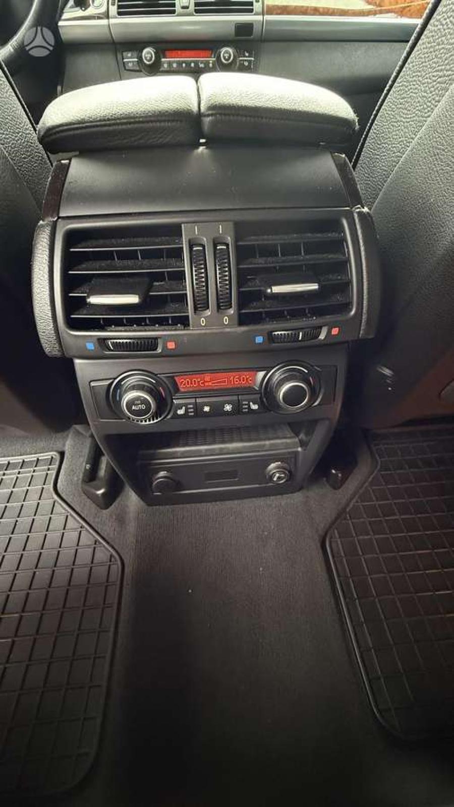 Balts BMW X5 2013 Šauļi, ar dzinēja tilpumu 2.98 L un nobraukumu 228 tūkst. km par 9800 €, foto 16 vietnē AUTOMOTO.COM.LV