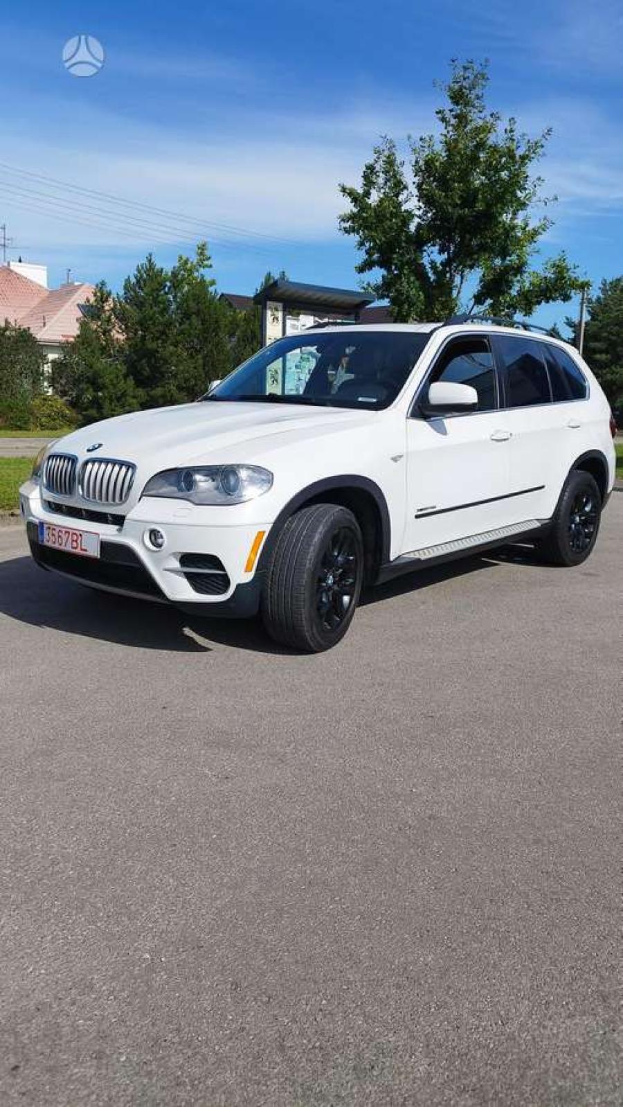 Balts BMW X5 2013 Šauļi, ar dzinēja tilpumu 2.98 L un nobraukumu 172 tūkst. km par 12200 €, foto 1 vietnē AUTOMOTO.COM.LV