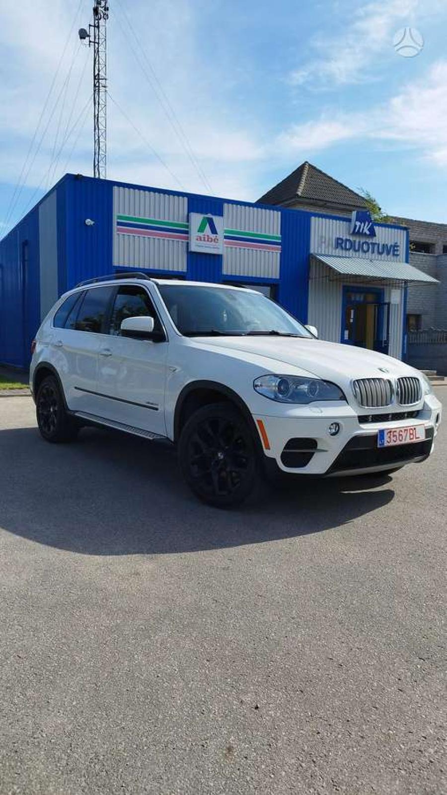 Balts BMW X5 2013 Šauļi, ar dzinēja tilpumu 2.98 L un nobraukumu 172 tūkst. km par 12200 €, foto 3 vietnē AUTOMOTO.COM.LV
