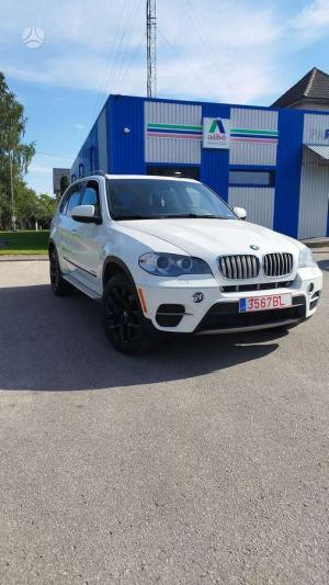 Balts BMW X5 2013 Šauļi, ar dzinēja tilpumu 2.98 L un nobraukumu 172 tūkst. km par 12200 €, foto 4 vietnē AUTOMOTO.COM.LV