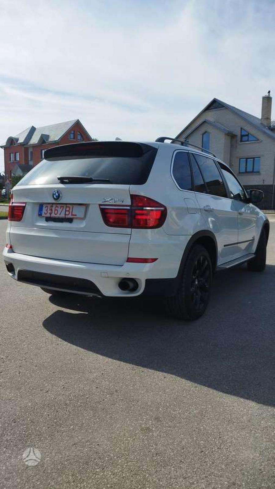 Balts BMW X5 2013 Šauļi, ar dzinēja tilpumu 2.98 L un nobraukumu 172 tūkst. km par 12200 €, foto 13 vietnē AUTOMOTO.COM.LV