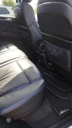 Balts BMW X5 2013 Šauļi, ar dzinēja tilpumu 2.98 L un nobraukumu 172 tūkst. km par 12200 €, foto 27 vietnē AUTOMOTO.COM.LV