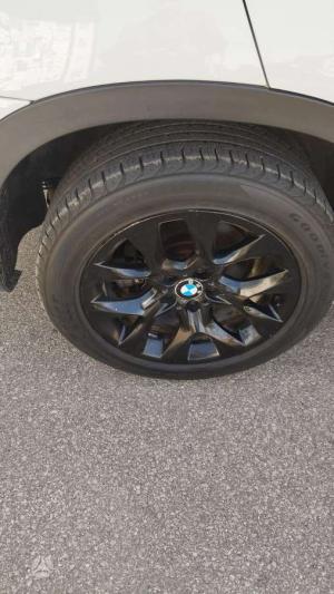 Balts BMW X5 2013 Šauļi, ar dzinēja tilpumu 2.98 L un nobraukumu 172 tūkst. km par 12200 €, foto 31 vietnē AUTOMOTO.COM.LV
