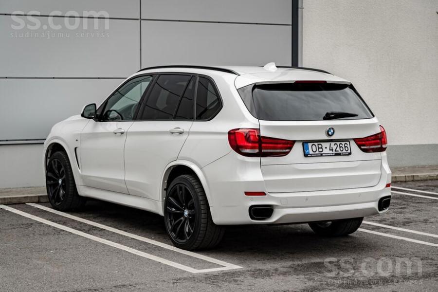 White BMW X5 2014 in Riga, with an engine capacity of 3.00 L and mileage of 0 thousand km for 22500 €, photo 6 on AUTOMOTO.COM.LV