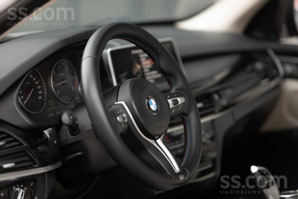 White BMW X5 2014 in Jelgava, with an engine capacity of 3.00 L and mileage of 0 thousand km for 16990 €, photo 11 on AUTOMOTO.COM.LV