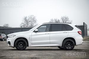 Balts BMW X5 2014 Tukums, ar dzinēja tilpumu 3.00 L un nobraukumu 0 tūkst. km par 22999 €, foto 5 vietnē AUTOMOTO.COM.LV